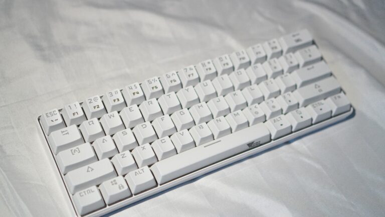 Option Key Equivalent on a Windows Keyboard - PC Outlet
